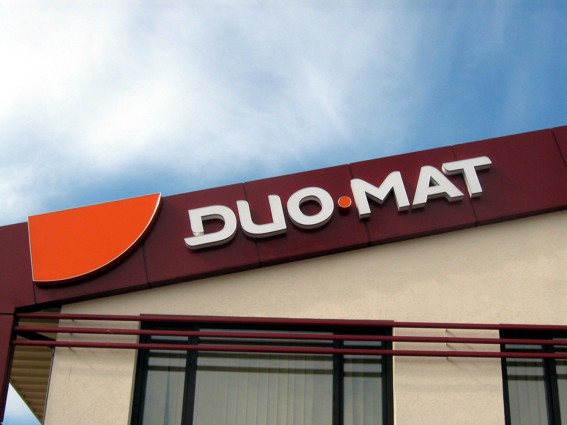 Patronii Duo Mat Retail, puși sub control judiciar. Ce au descoperit ...